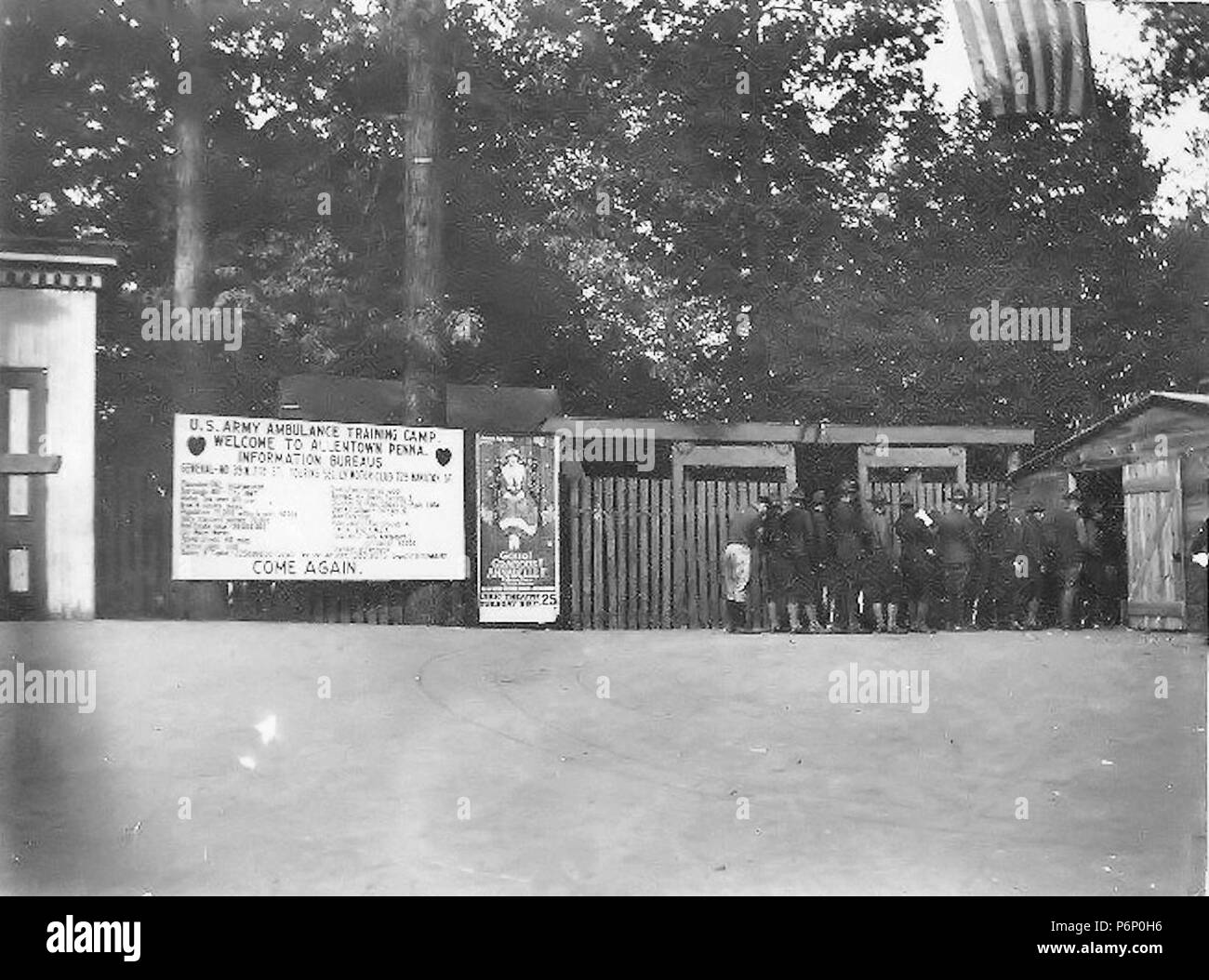 Camp crane Black and White Stock Photos & Images - Alamy
