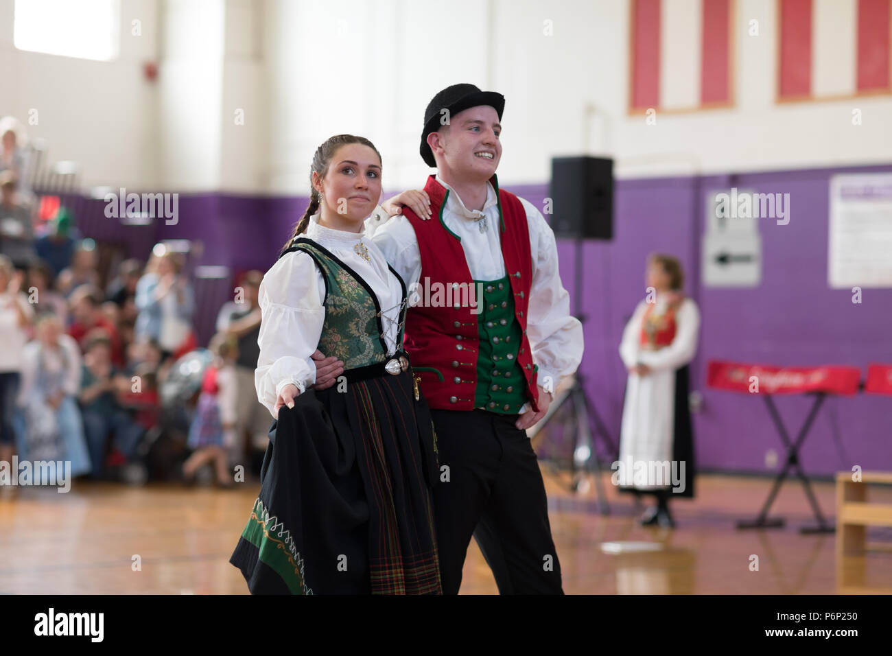 Stoughton Wisconsin Usa May 19 2018 The Stoughton Norwegian Dancers Wearing Traditional