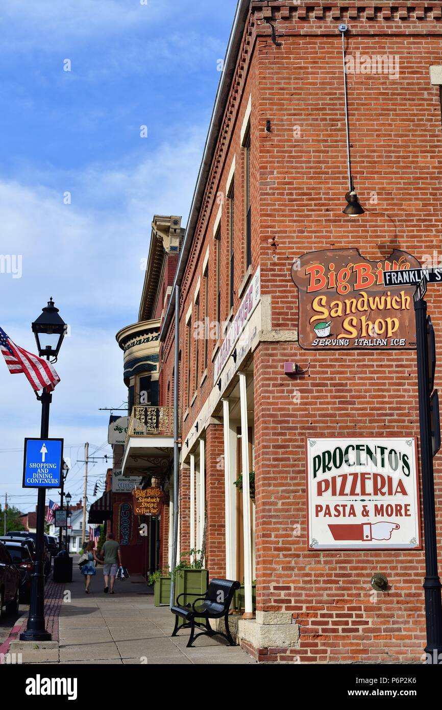 Galena, Illinois, USA. Corner on the main shopping street in the ...
