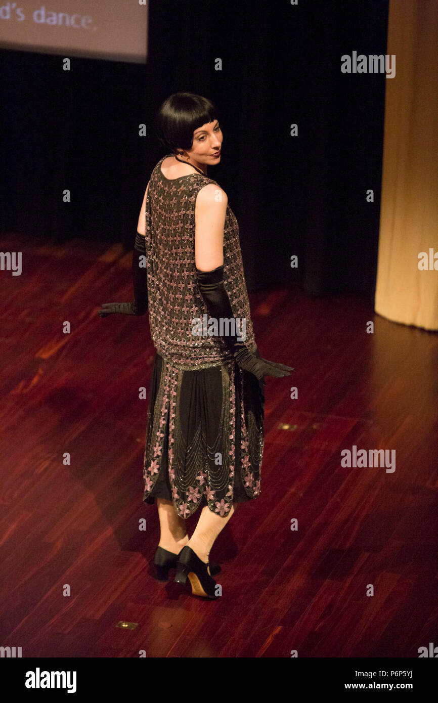 1920s style - 20150930-02-009 (22756099035). 1920s Style: Prohibition ...