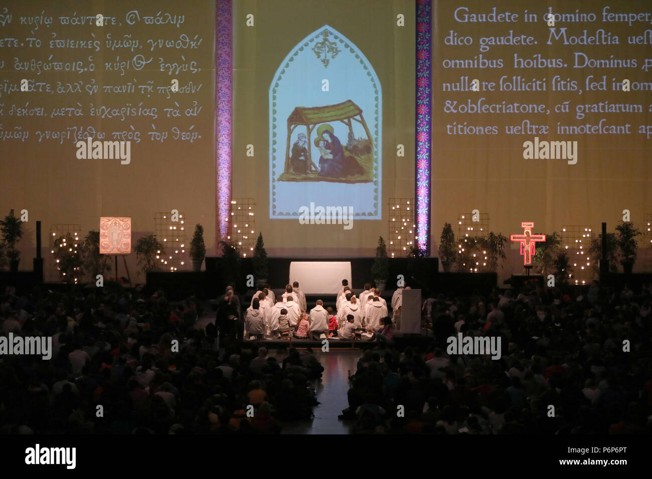 St Jakobshalle. European Youth meeting of Taize in Basel. Brother Alois ...