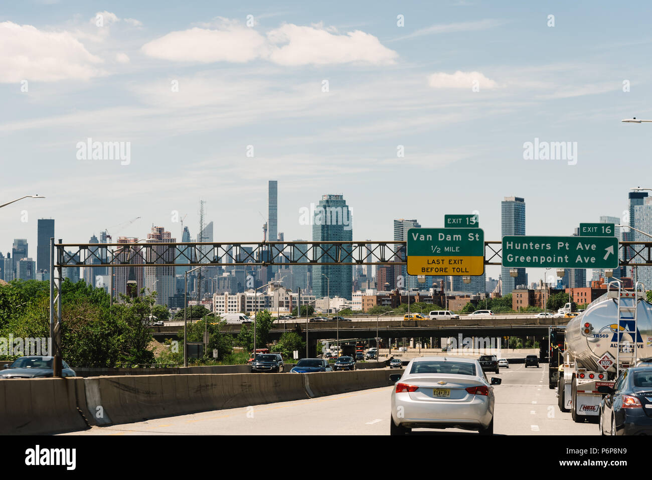 Cityscape with motorway bridge hi-res stock photography and images - Alamy