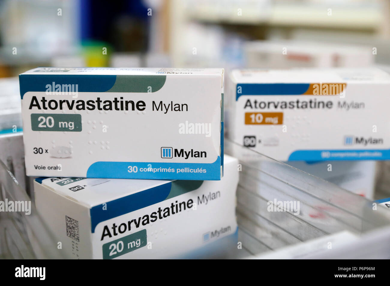 Pharmacy. Drugs in a sliding drawer. Atorvastatine. France Stock Photo ...