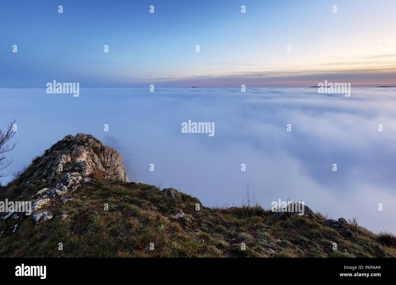 Beautiful landcape scene field hi-res stock photography and images - Alamy