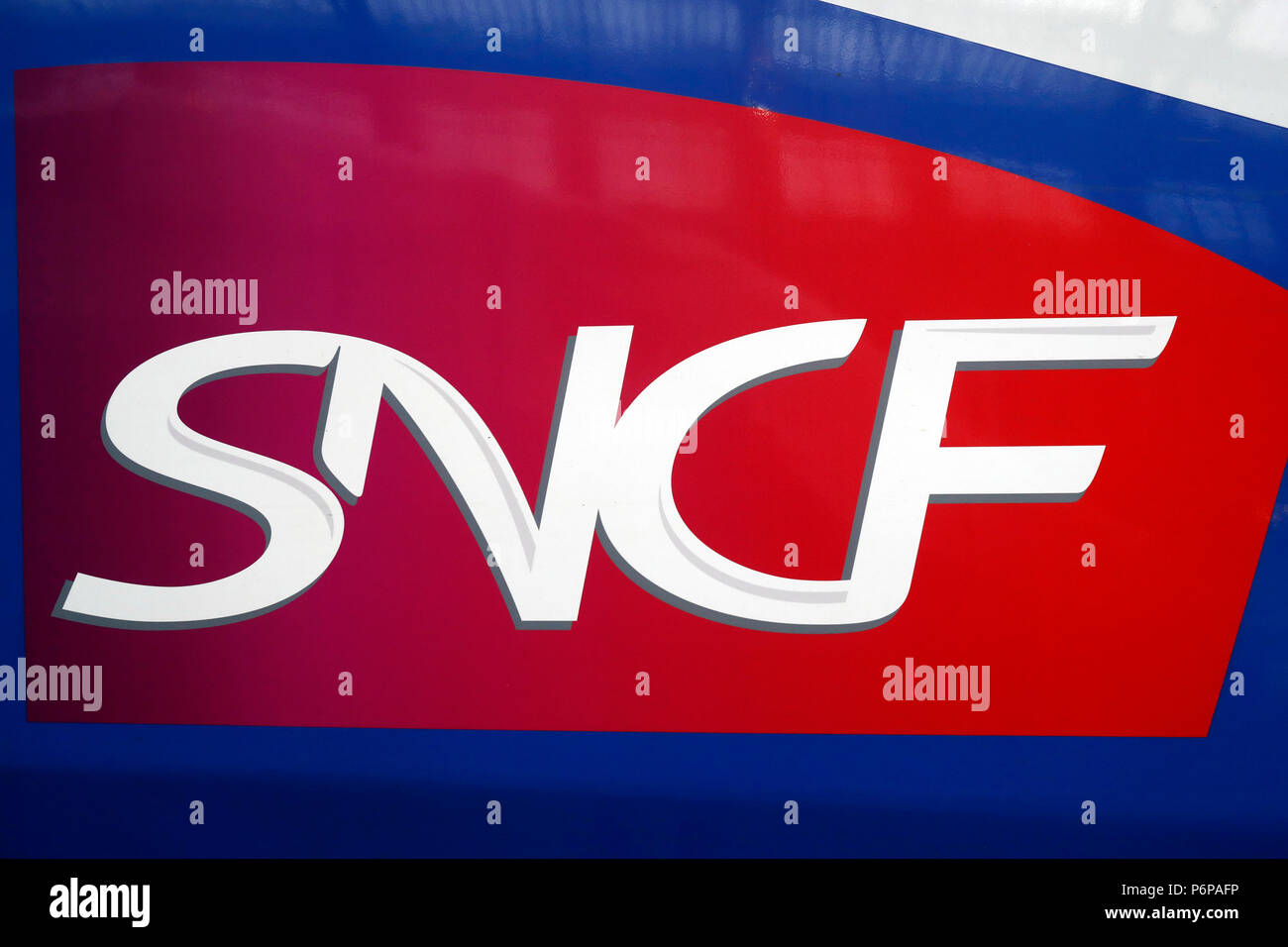 Sncf logo hi-res stock photography and images - Alamy