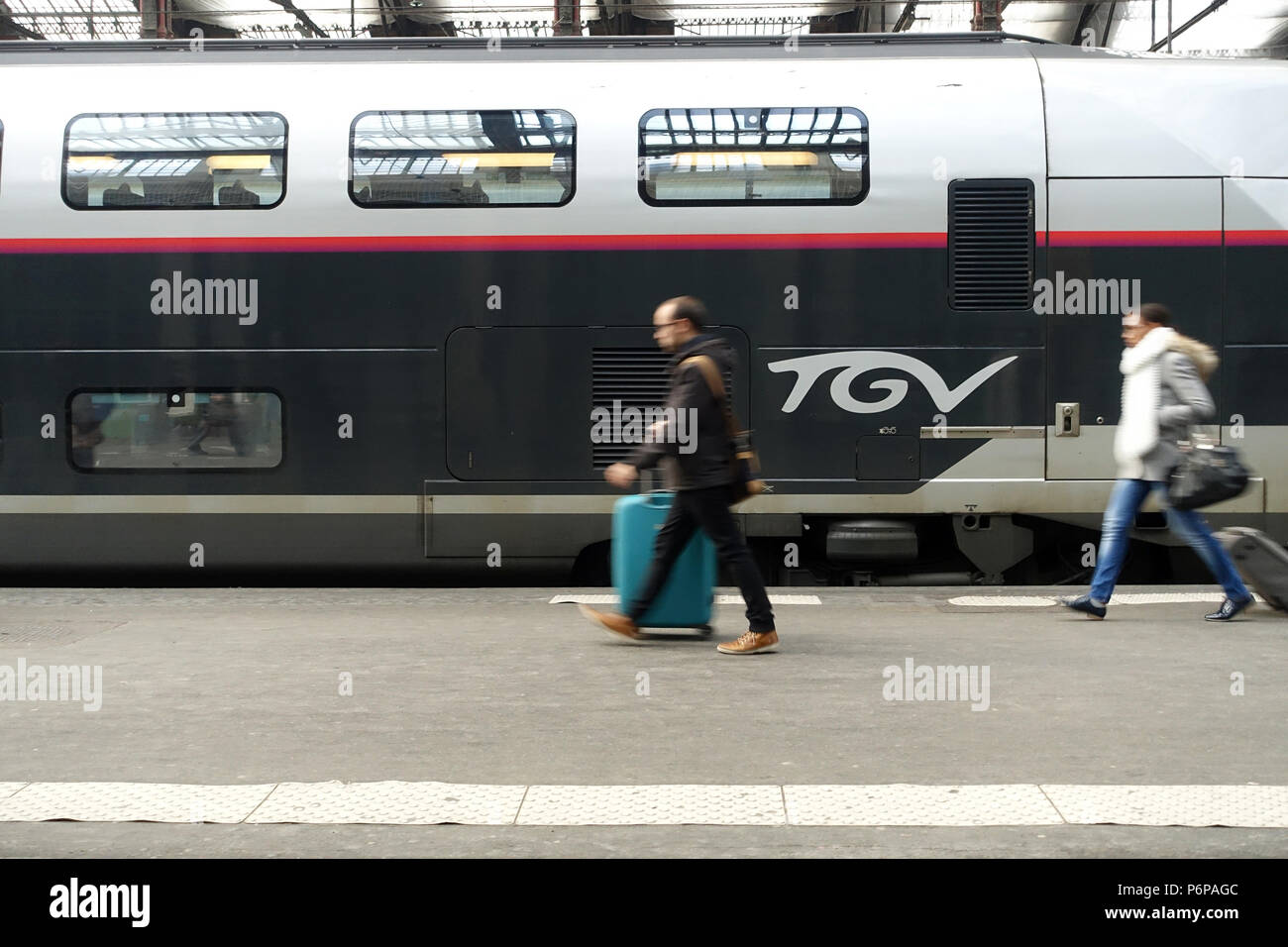 Tgv train france hi-res stock photography and images - Alamy