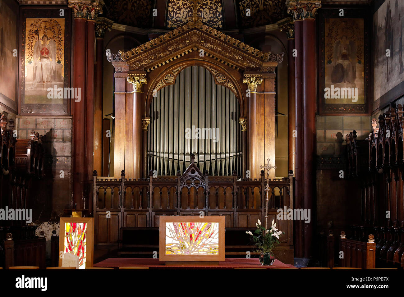 Saint-Martin-des-Champs catholic church, paris, France. Chancel Stock ...