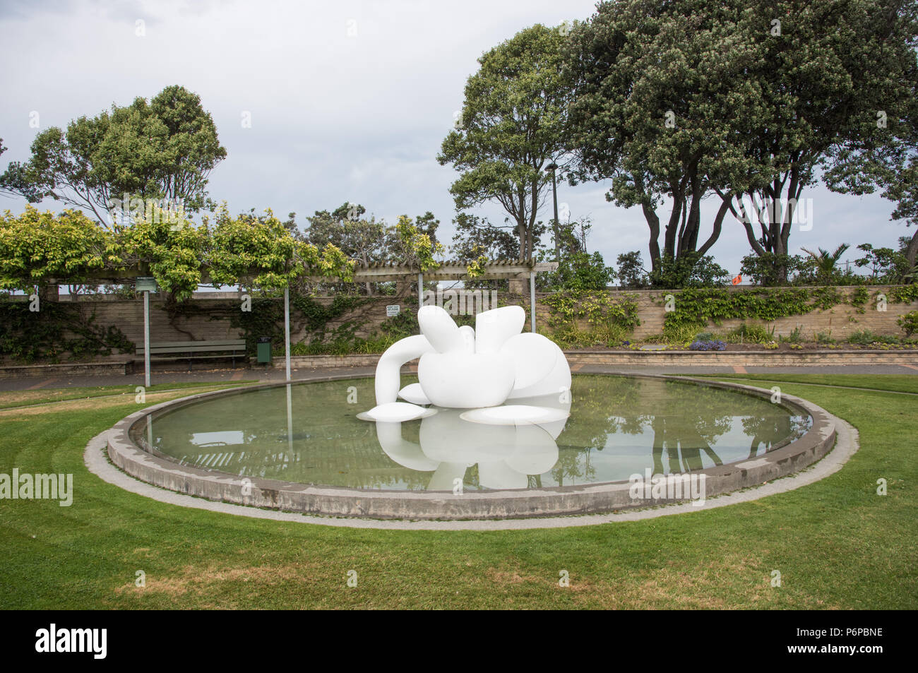 Biomorphic artwork hi-res stock photography and images - Alamy