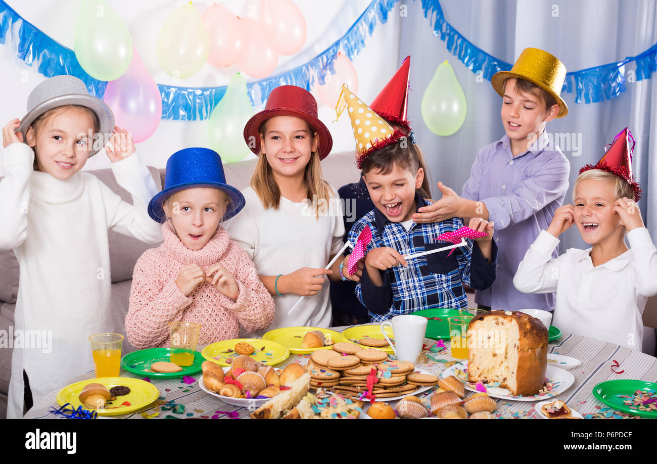 Beautiful group of children having party friend’s birthday Stock Photo ...