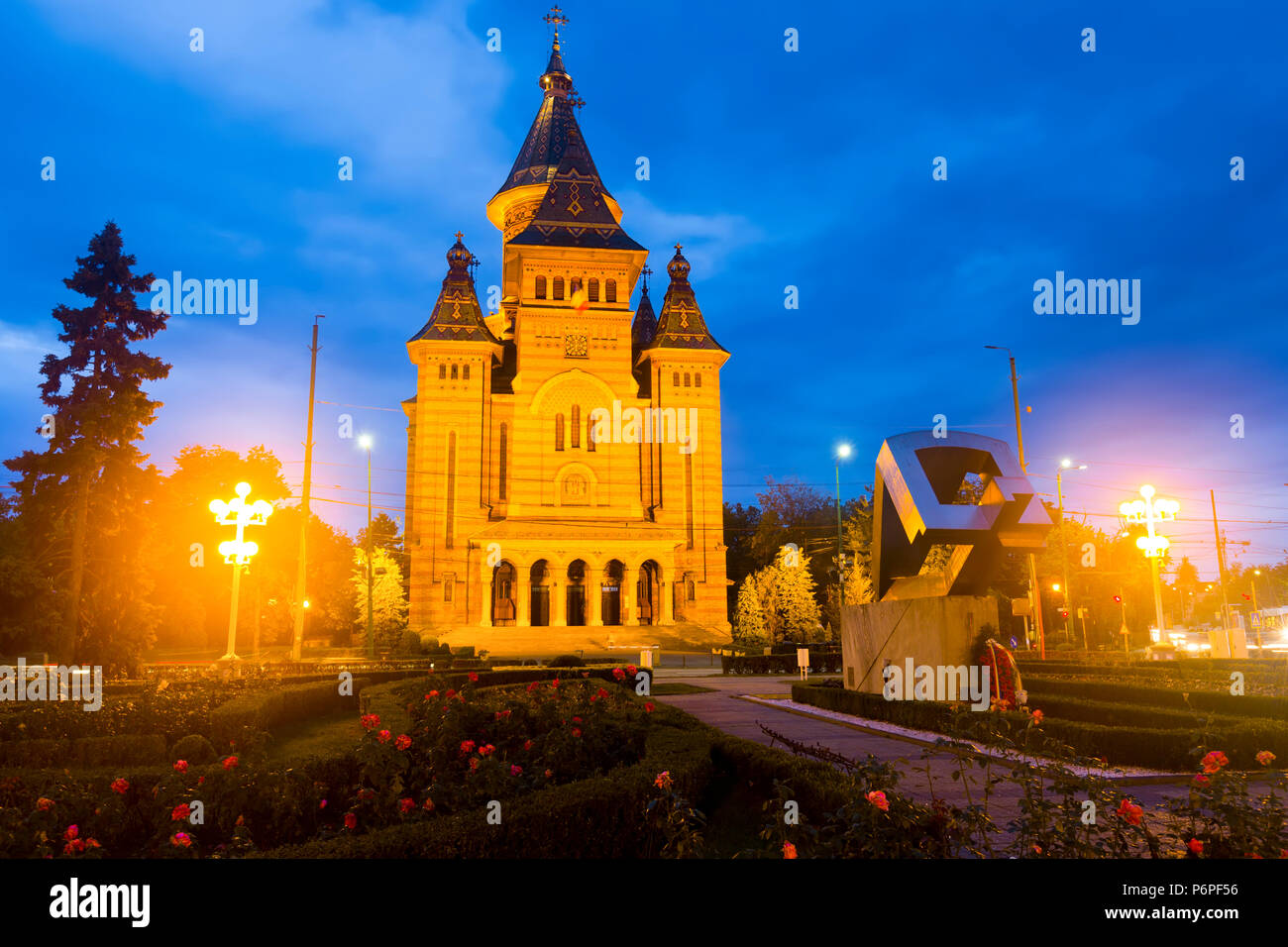 Night view of Romanian Orthodox Metropolitan Cathedral, Timisoara Stock ...