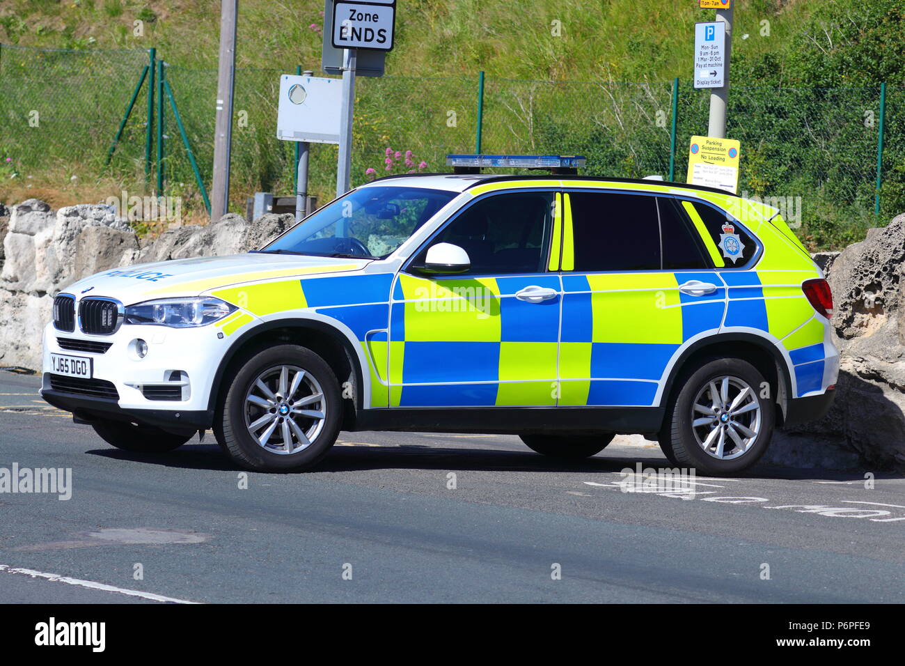 North yorkshire armed police hi-res stock photography and images - Alamy