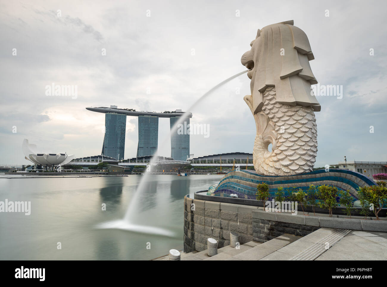 Singapore - Jun 24, 2018: The Merlion water fountain in front of the ...