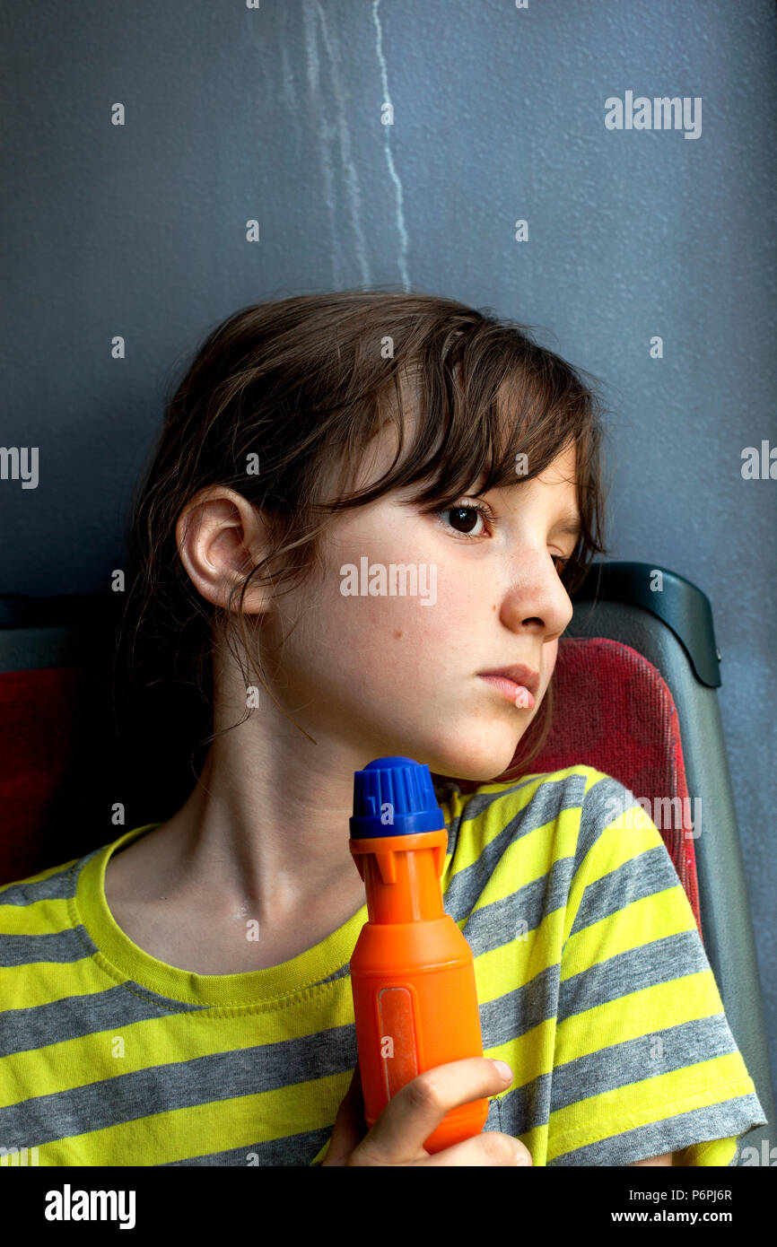 Disappointed face hi-res stock photography and images - Alamy