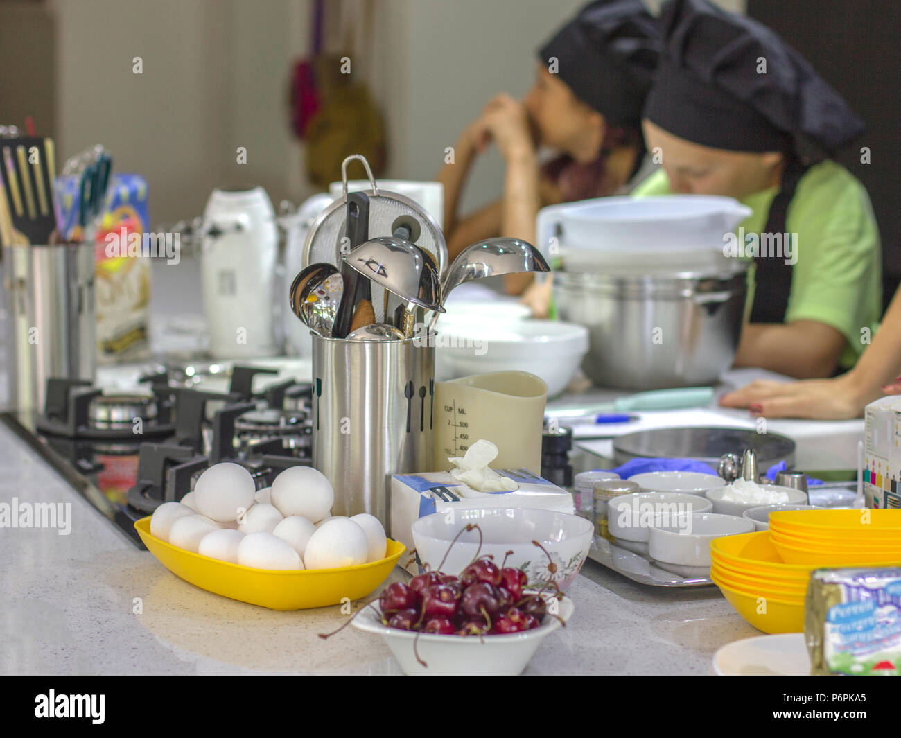 Children cook teacher hi-res stock photography and images - Alamy