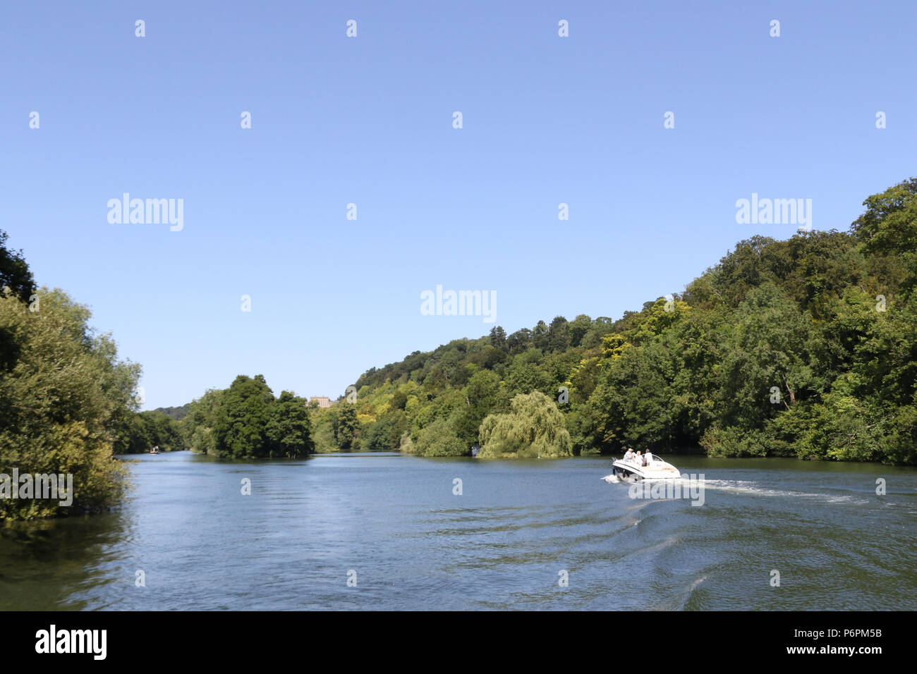 The River Thames at Taplow, Maidenhead Stock Photo - Alamy