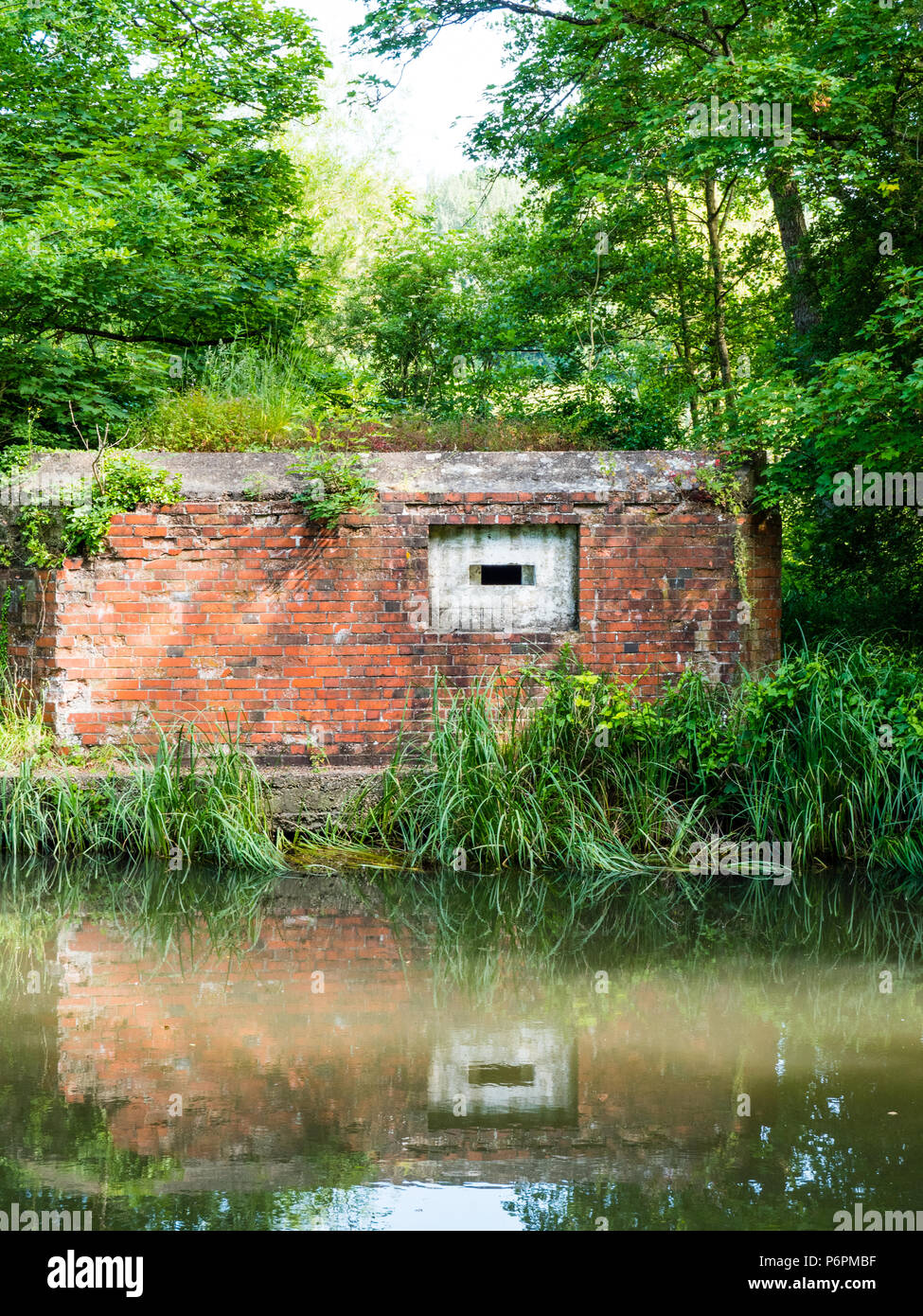Military pillbox hi-res stock photography and images - Alamy