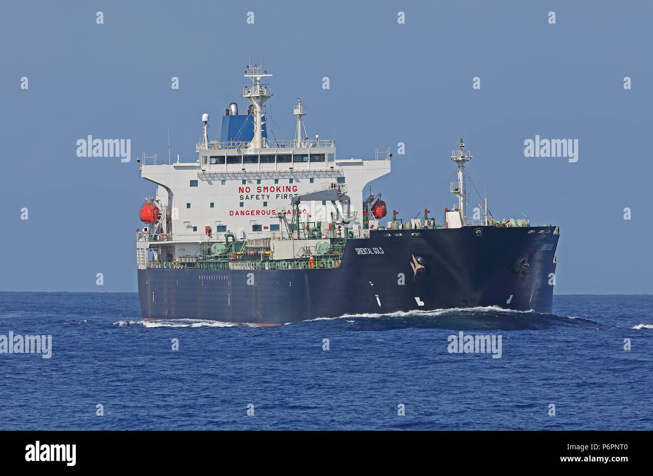 Tanker pacific hi-res stock photography and images - Alamy