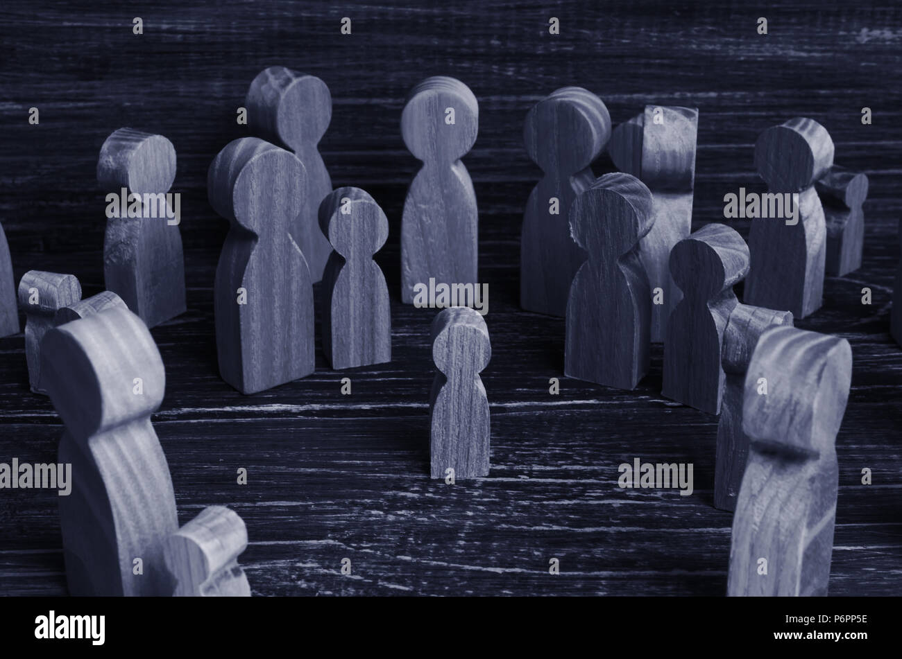 Child lost in crowd hi-res stock photography and images - Alamy