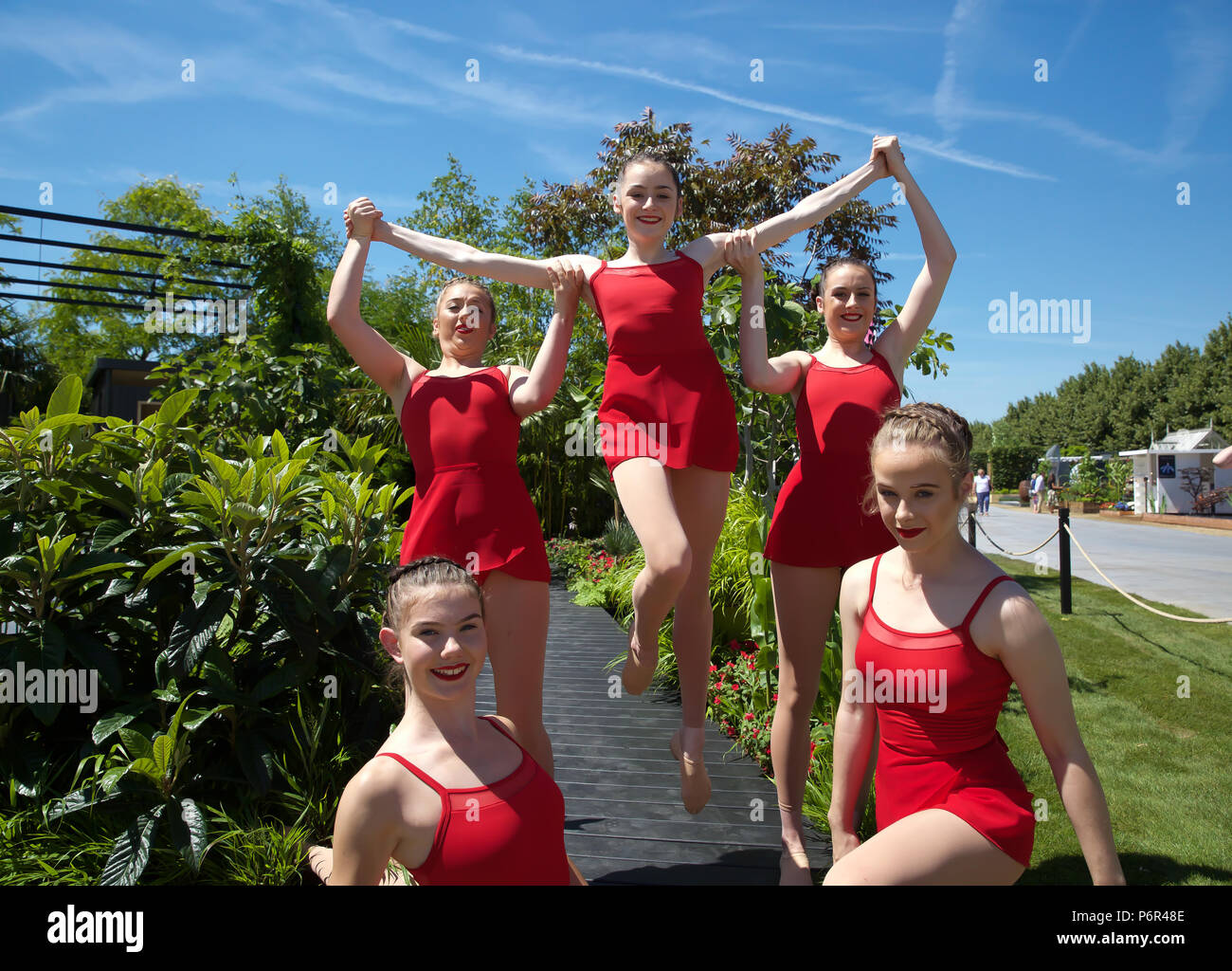 Mersey girls hi-res stock photography and images - Alamy