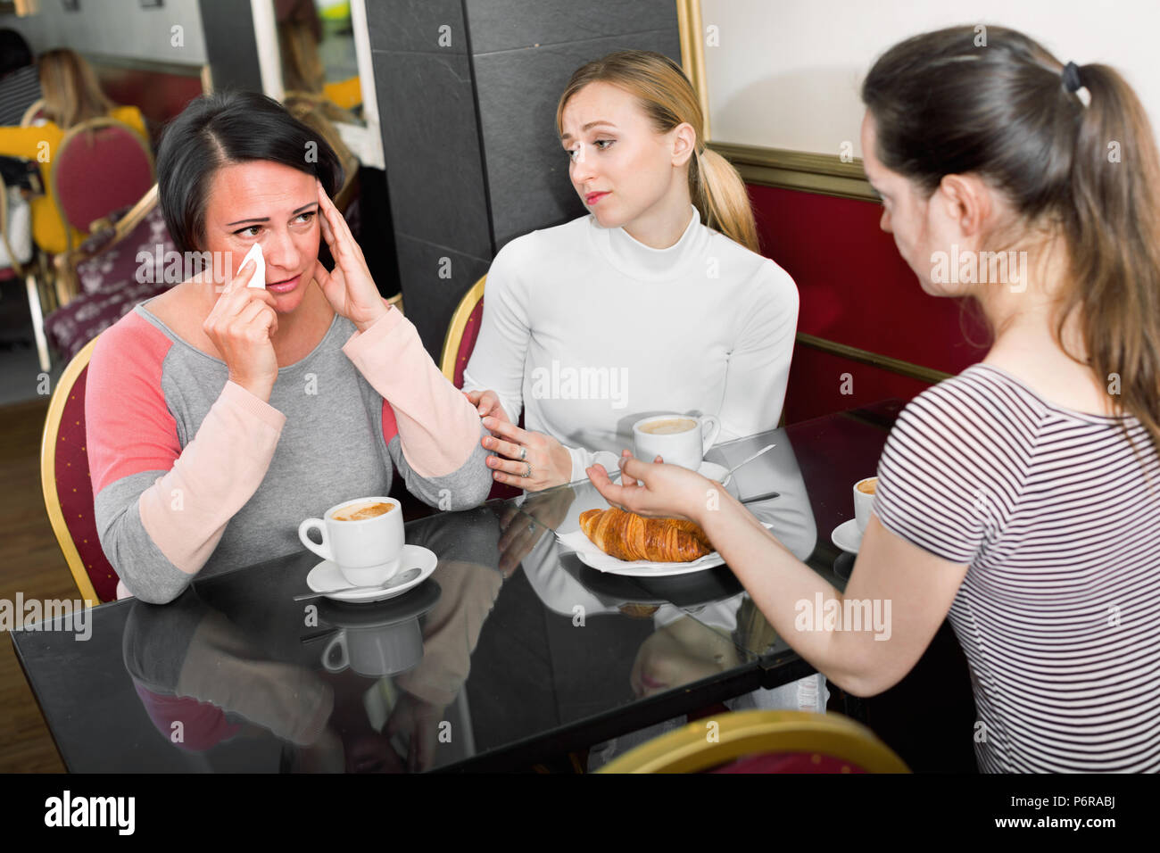 Group women conversation gesture hi-res stock photography and images ...