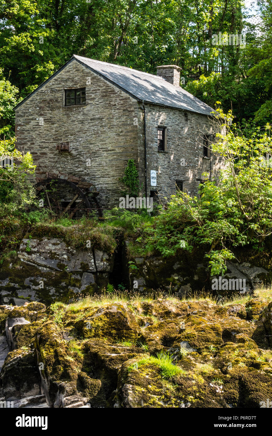 Waterfalls of the mill hi-res stock photography and images - Alamy