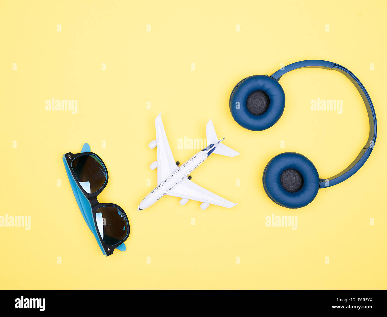 Top view of a plane hi-res stock photography and images - Alamy