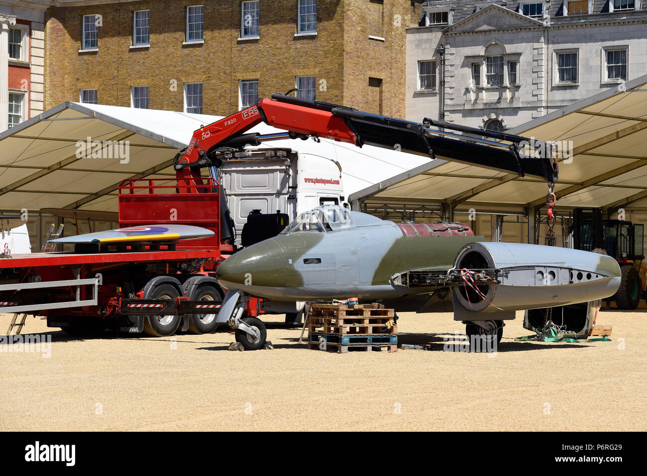 Gloster meteor raf hi-res stock photography and images - Alamy