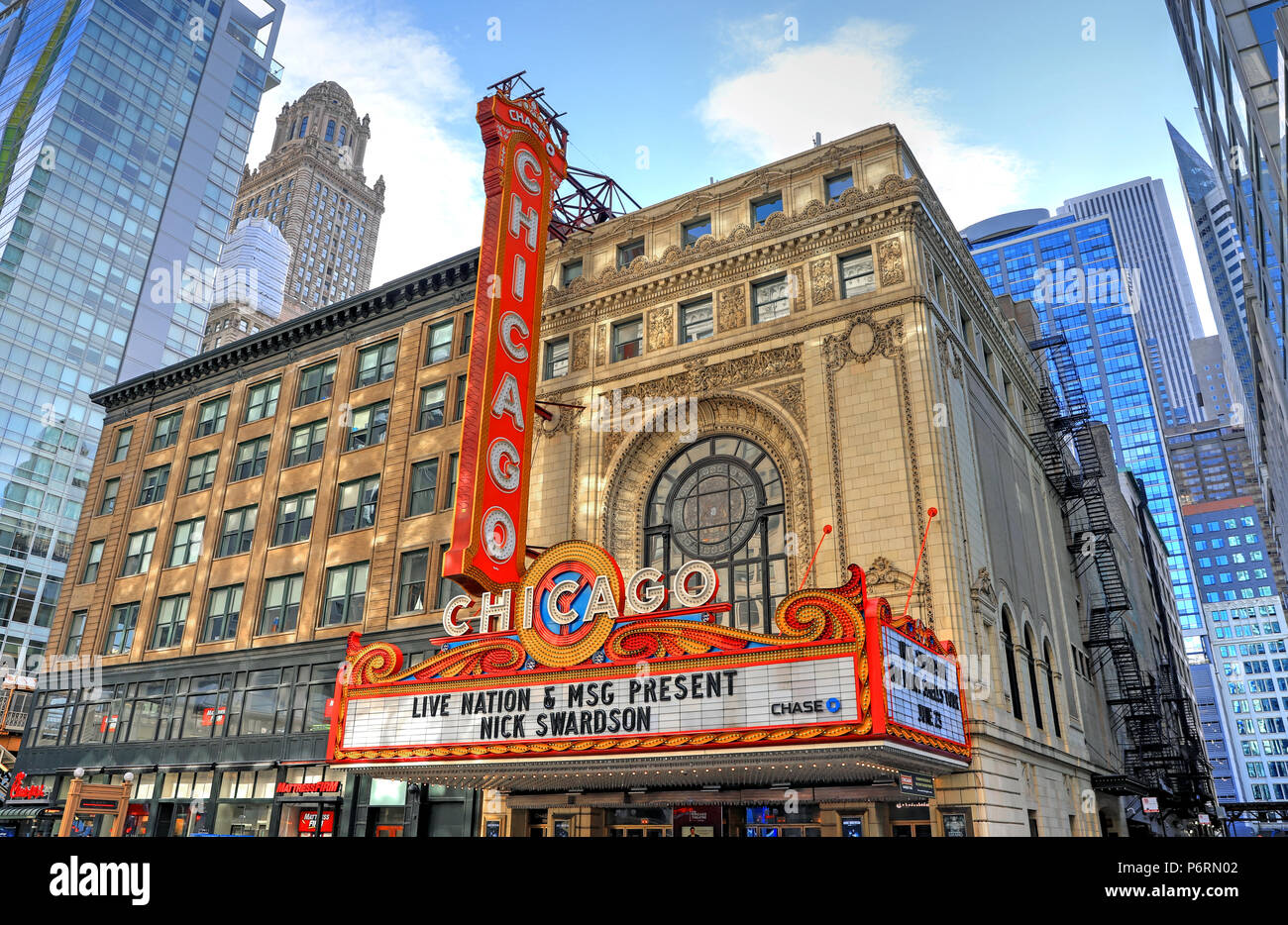 Chicago, Illinois, USA - June 22, 2018: The landmark Chicago Theatre on ...