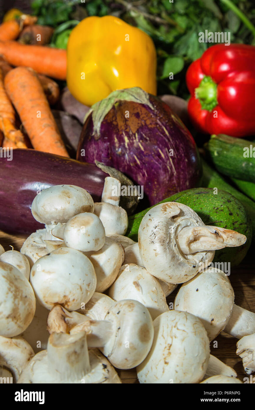 Vegetables colourful hi-res stock photography and images - Alamy