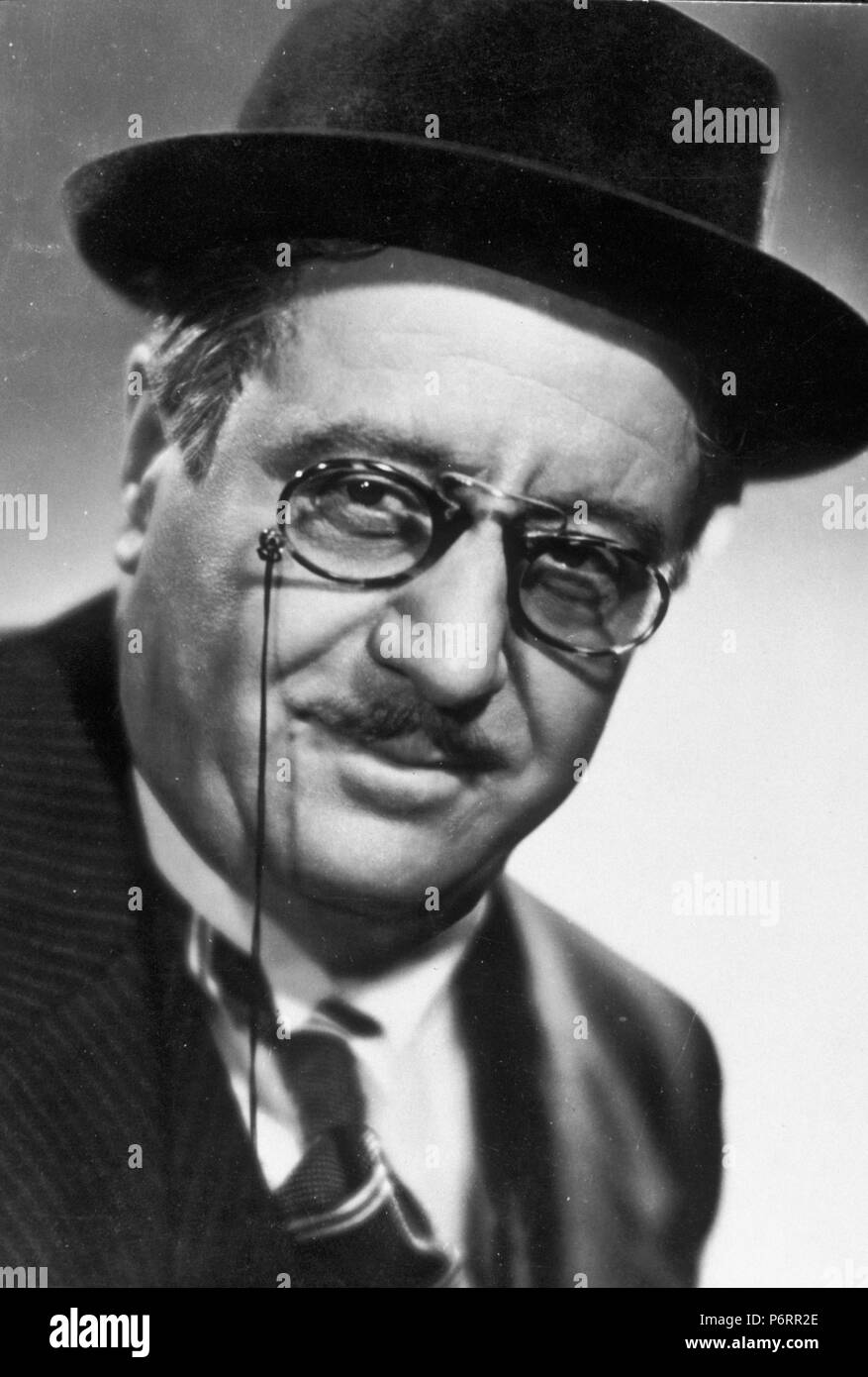 Actor Glasses High Resolution Stock Photography and Images - Alamy
