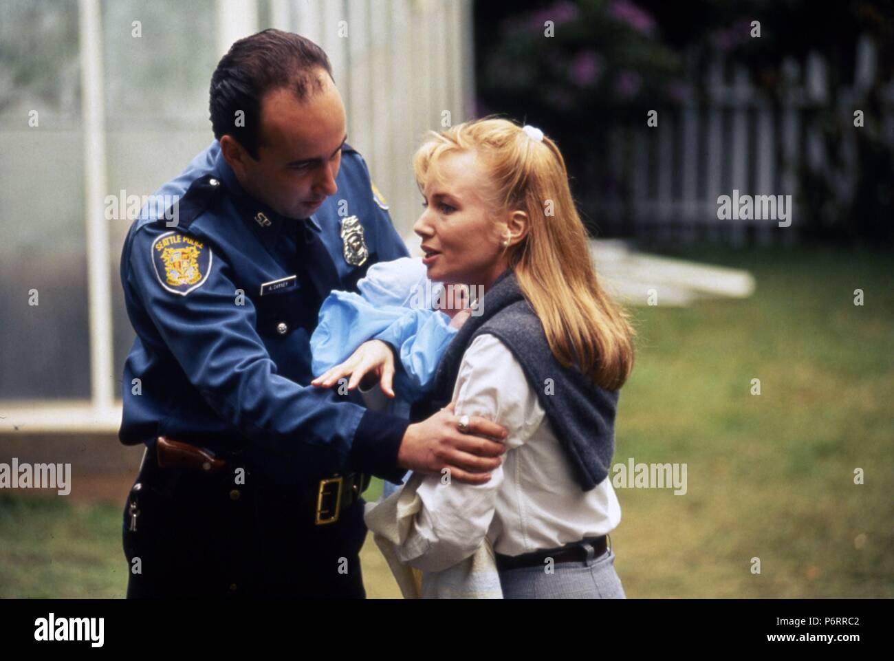 The Hand that Rocks the Cradle Year : 1992 USA Director : Curtis Hanson ...