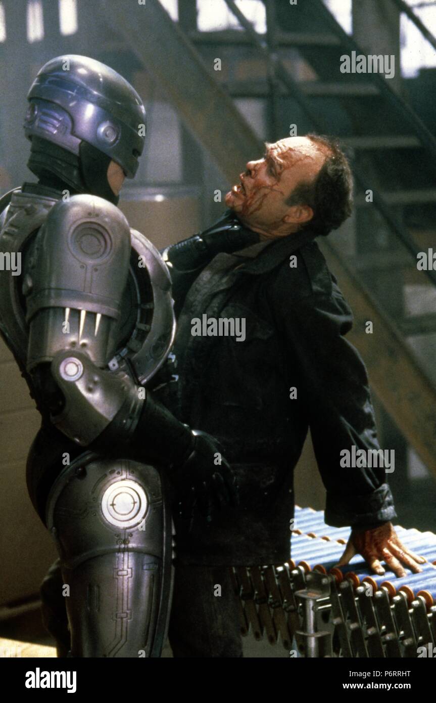 Kurtwood smith robocop 1987 hi-res stock photography and images - Alamy