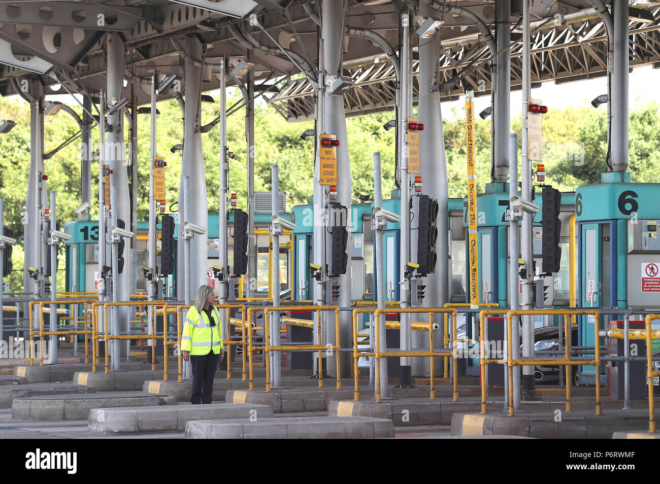 The toll booths on second severn crossing on m4 hi-res stock ...
