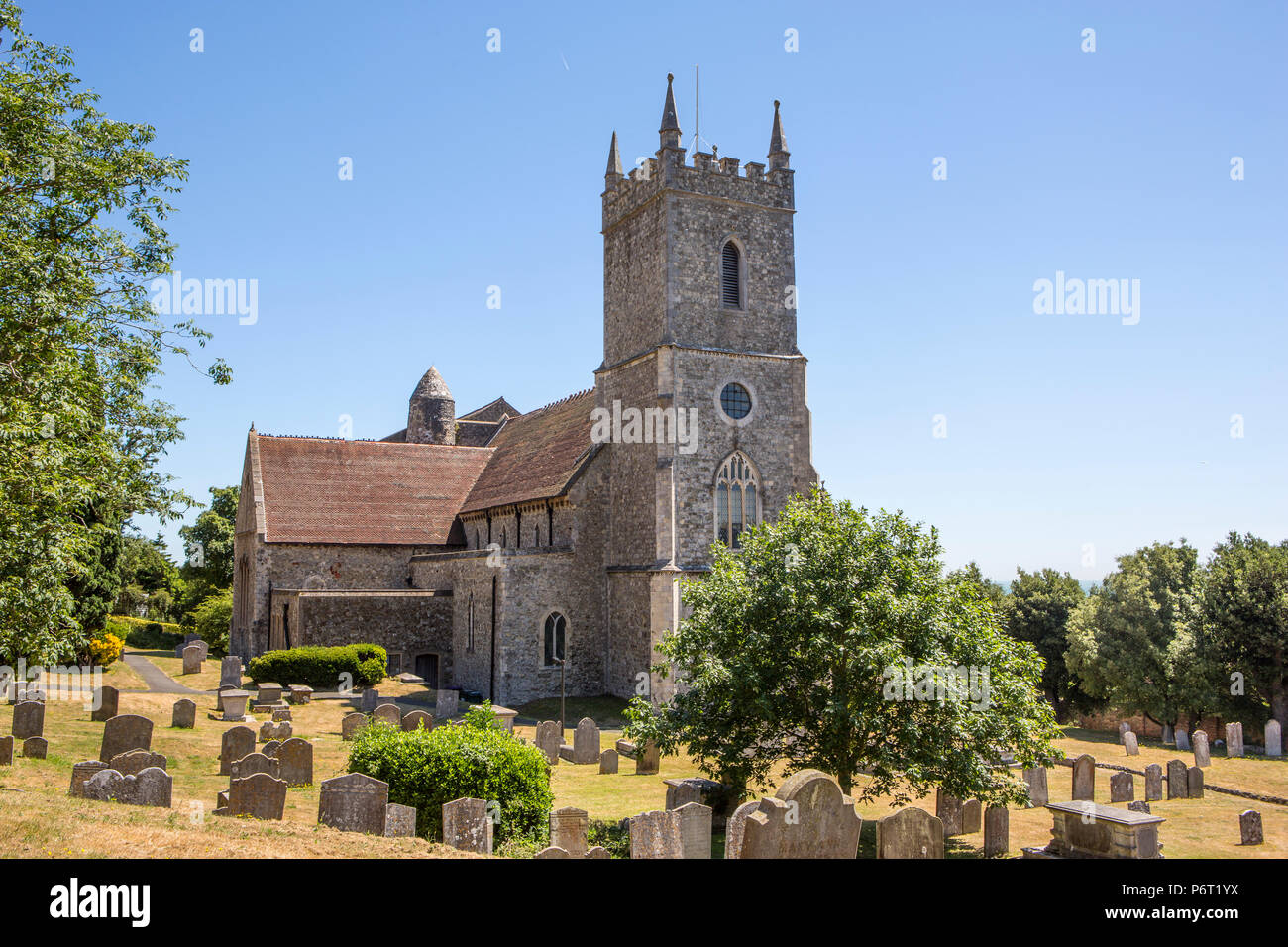 St leonards church hythe hi-res stock photography and images - Alamy