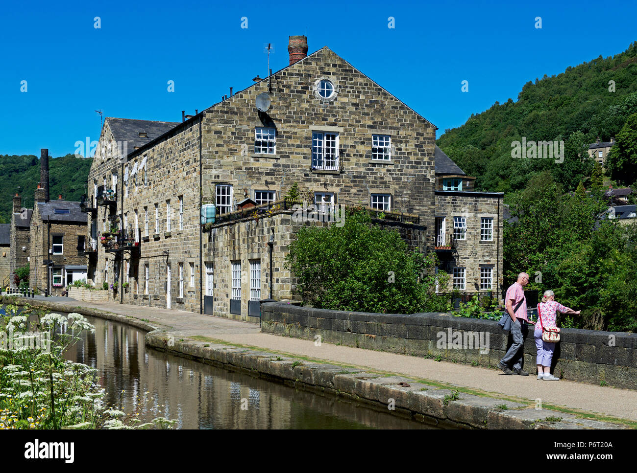 The Rochdale Canal, Hebden Bridge, Calderdale, West Yorkshire, England ...