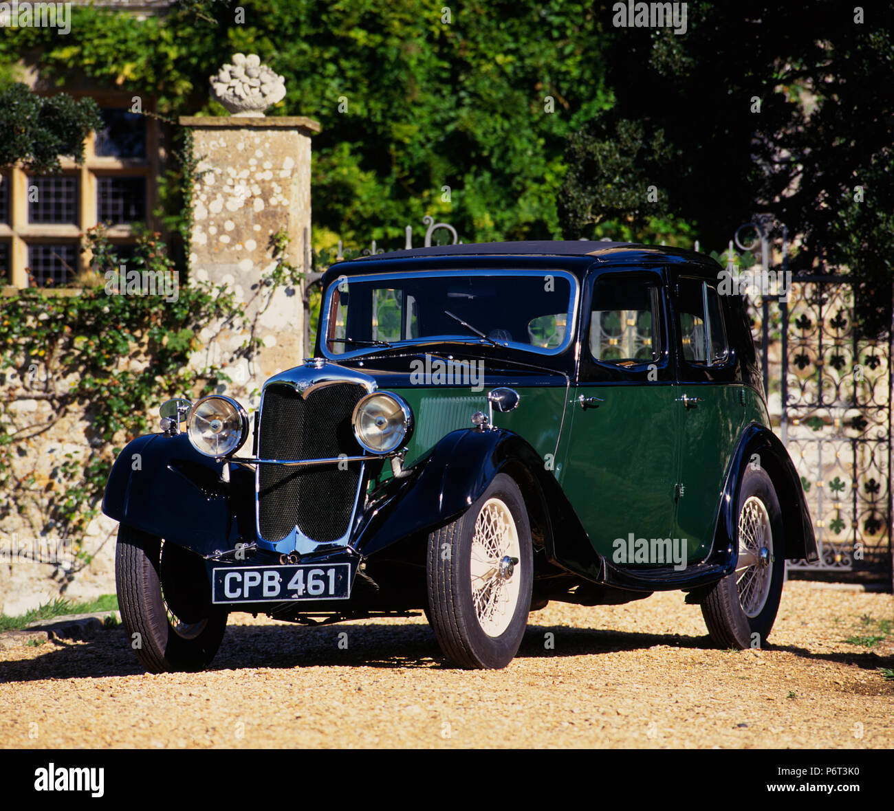1934 riley saloon hi-res stock photography and images - Alamy