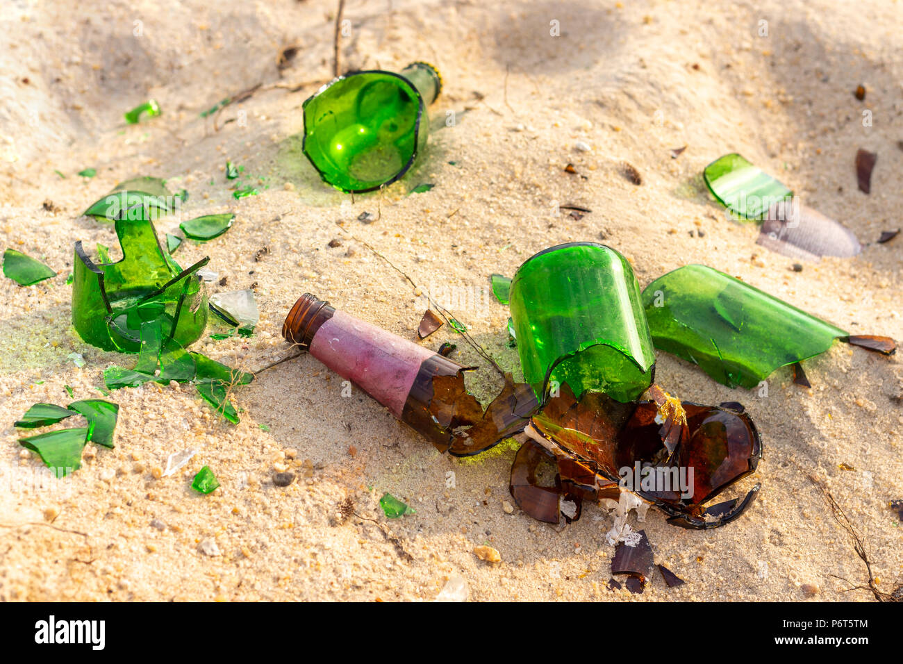 Broken wine glass on the ground hi-res stock photography and images - Alamy