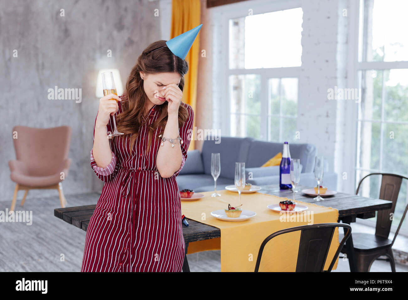 Birthday holiday guest hi-res stock photography and images - Alamy