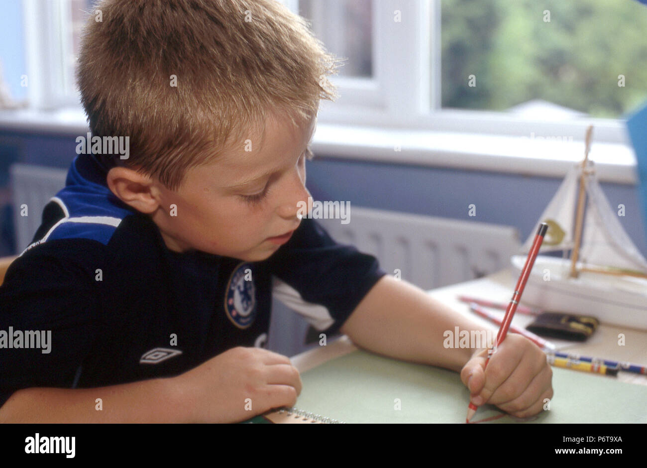 Write young hi-res stock photography and images - Alamy