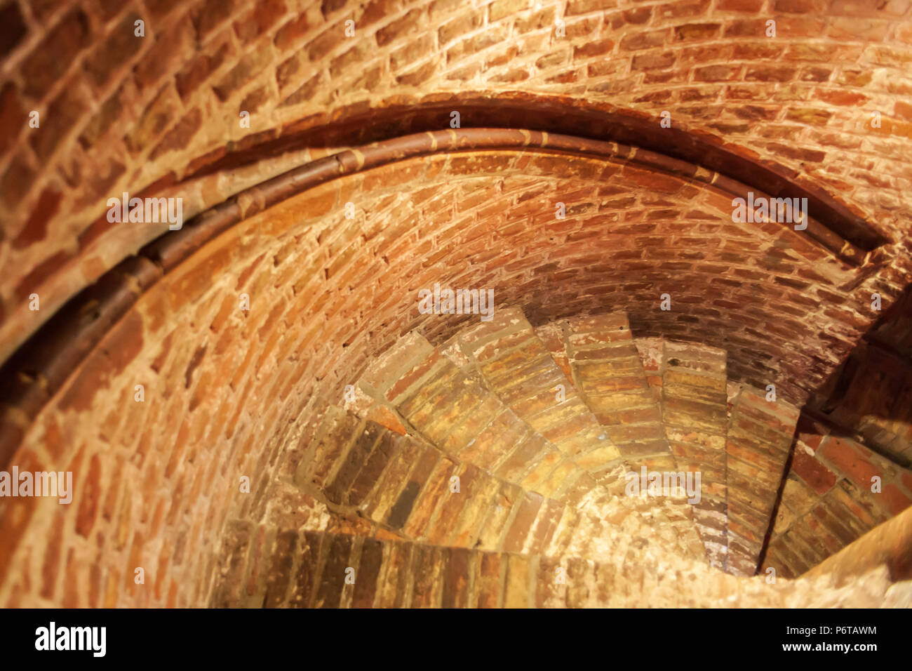 Spiral brick pattern hi-res stock photography and images - Alamy