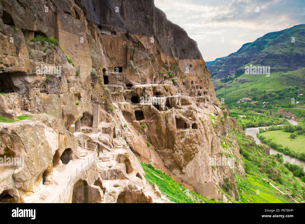 Cave monastery hi-res stock photography and images - Alamy
