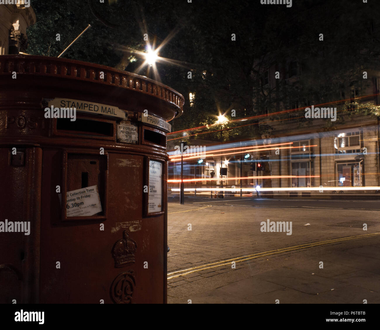 Royal Mail box Stock Photo - Alamy