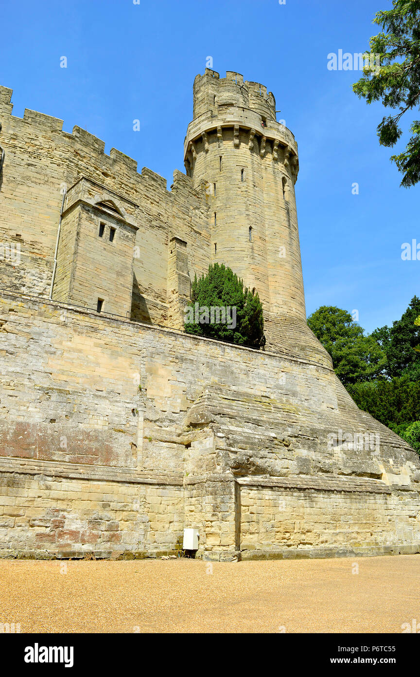 Warwick castle architecture hi-res stock photography and images - Alamy