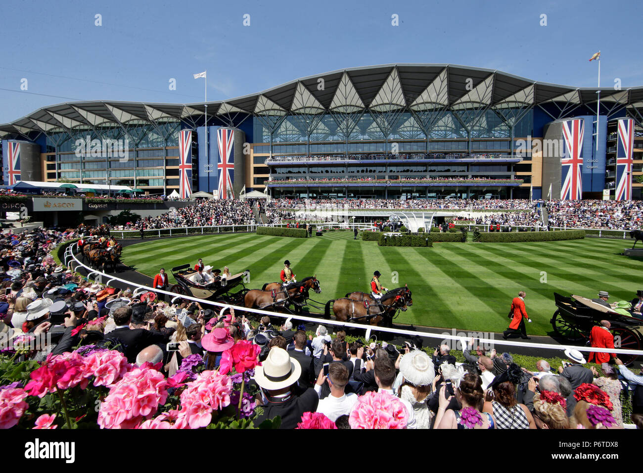 Royal Ascot, Royal Procession. Queen Elizabeth the Second arriving at ...