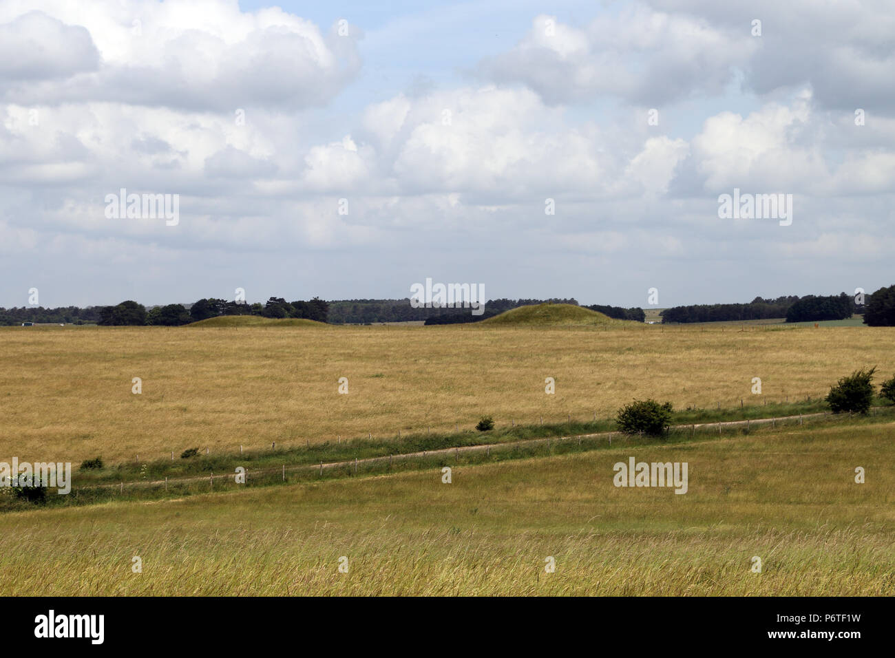 Burial site britain hi-res stock photography and images - Alamy