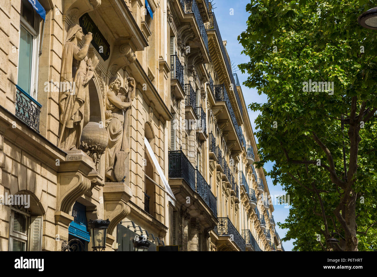 Saint germain paris hi-res stock photography and images - Alamy