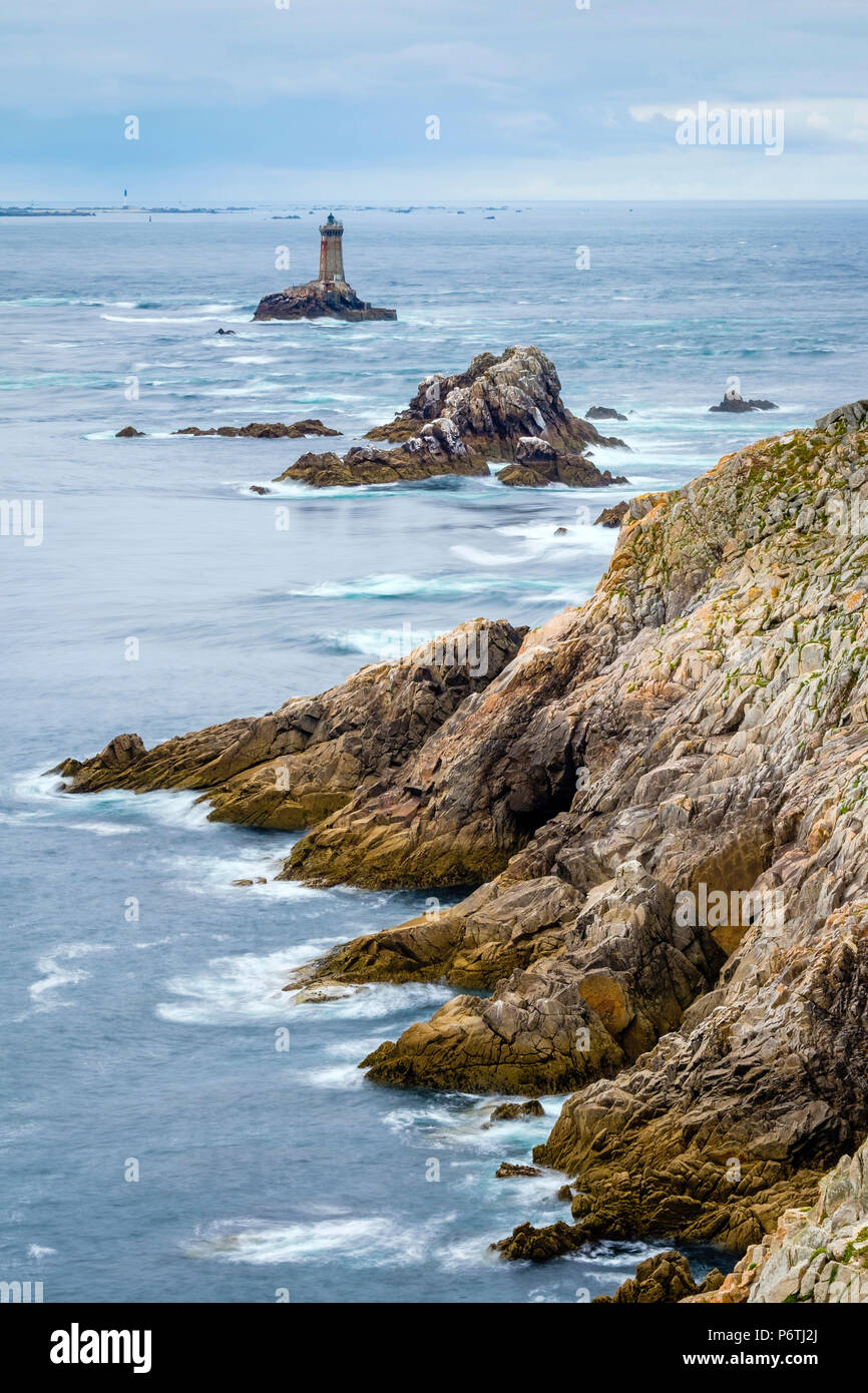 France, Brittany (Bretagne), Finistere department, Plogoff. Phare de la ...