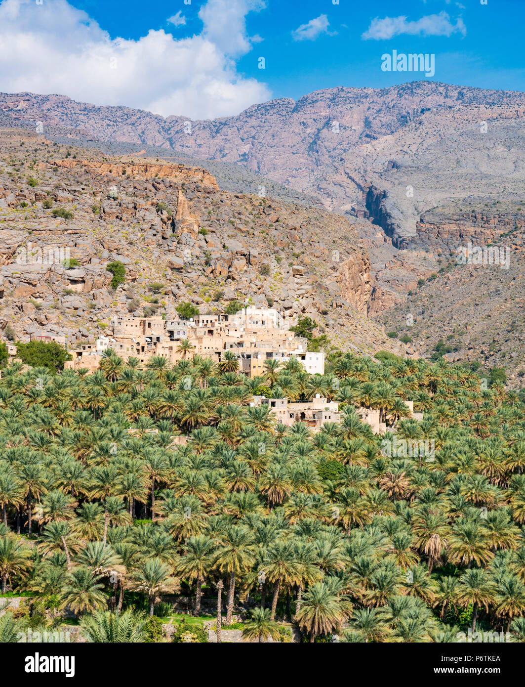 Mountain oasis Misfah, Hajar al Gharbi Mountains, Dhakiliya Region ...