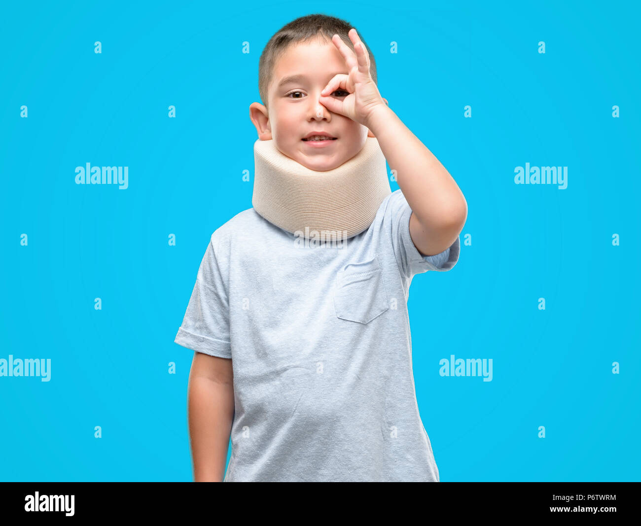 Fractured fingers hi-res stock photography and images - Alamy