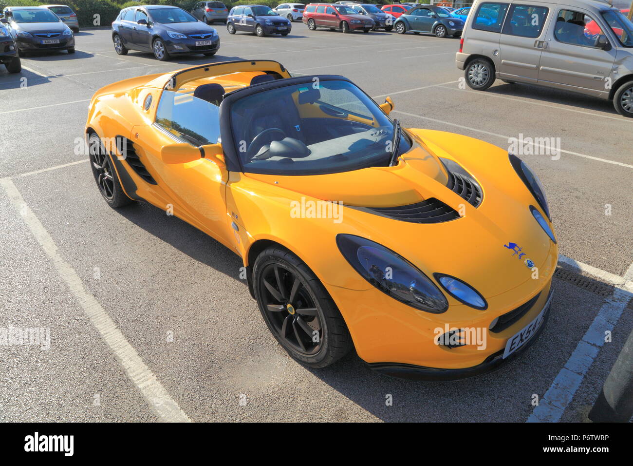 Car motor vehicle hi-res stock photography and images - Alamy